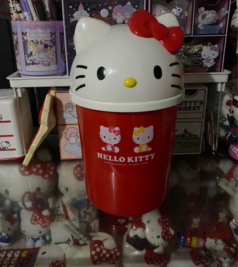 2005 Hello Kitty Trash Bin, Hobbies & Toys, Memorabilia & Collectibles ...