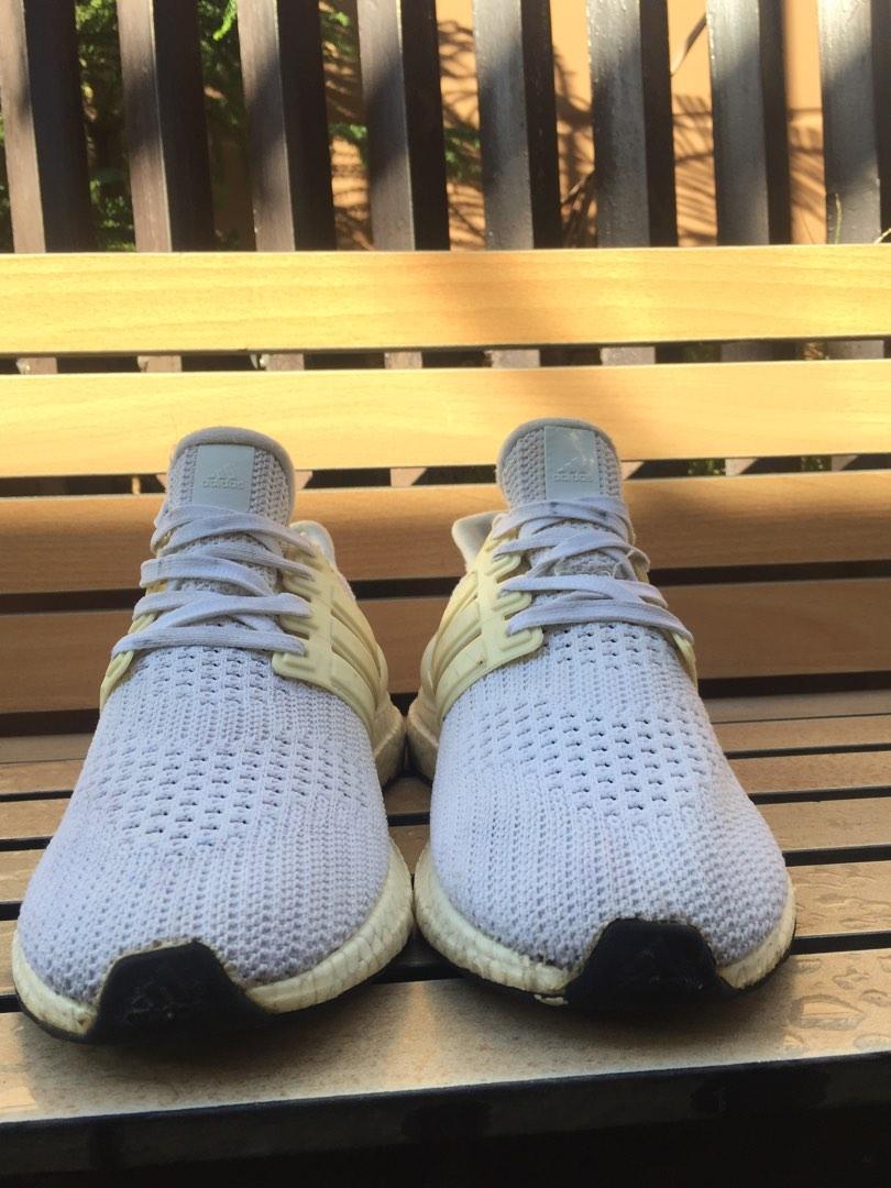 Adidas ultraboost triple white, Men's Fashion, Footwear, Sneakers on ...