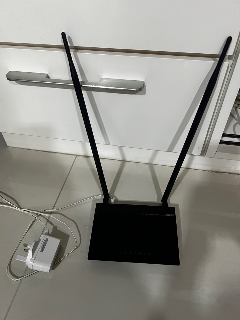 ASUS RT-N12HP Wireless-N High Power Router, Computers & Tech, Parts ...