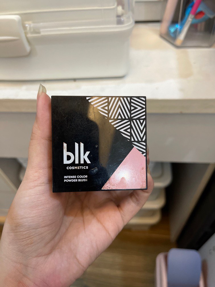 Blk powder blush, Beauty & Personal Care, Face, Makeup on Carousell