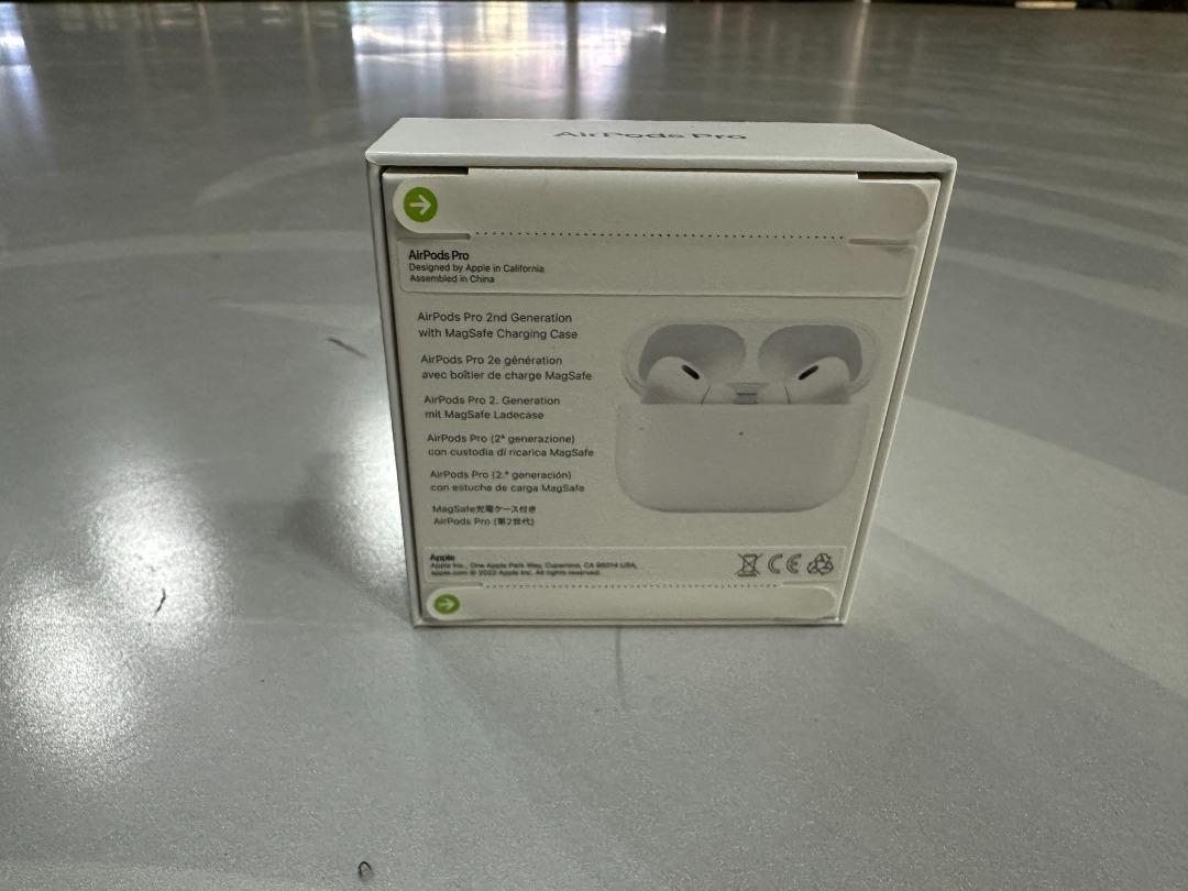 Bnib Apple Airpods Pro 2nd Gen 2022 Audio Earphones On Carousell