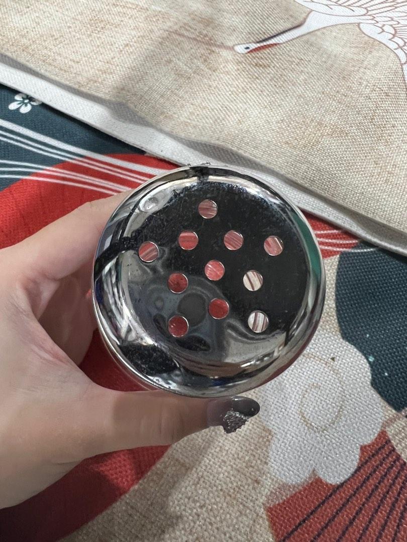 Chilli flakes shaker, Furniture & Home Living, Kitchenware & Tableware ...