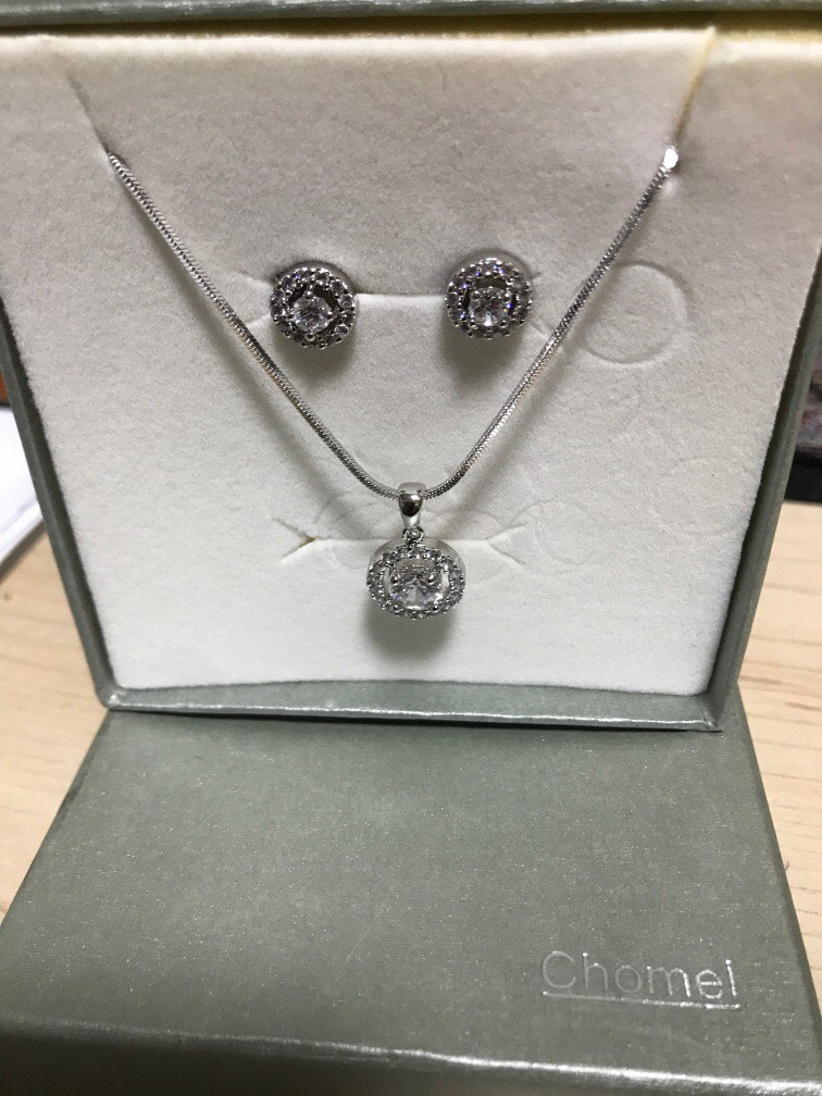 Chomel set, Women's Fashion, Jewelry & Organisers, Body Jewelry on ...