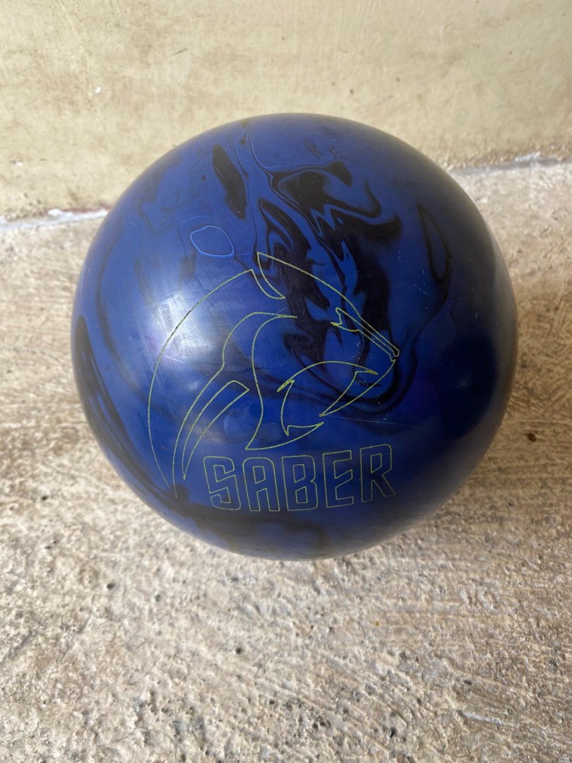 Columbia saber asymmetrical reactive bowling ball, Sports Equipment ...