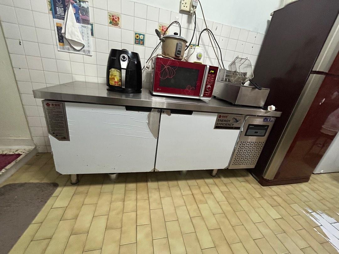 Countertop Combo (Chiller + Freezer) 1.8m, TV & Home Appliances ...