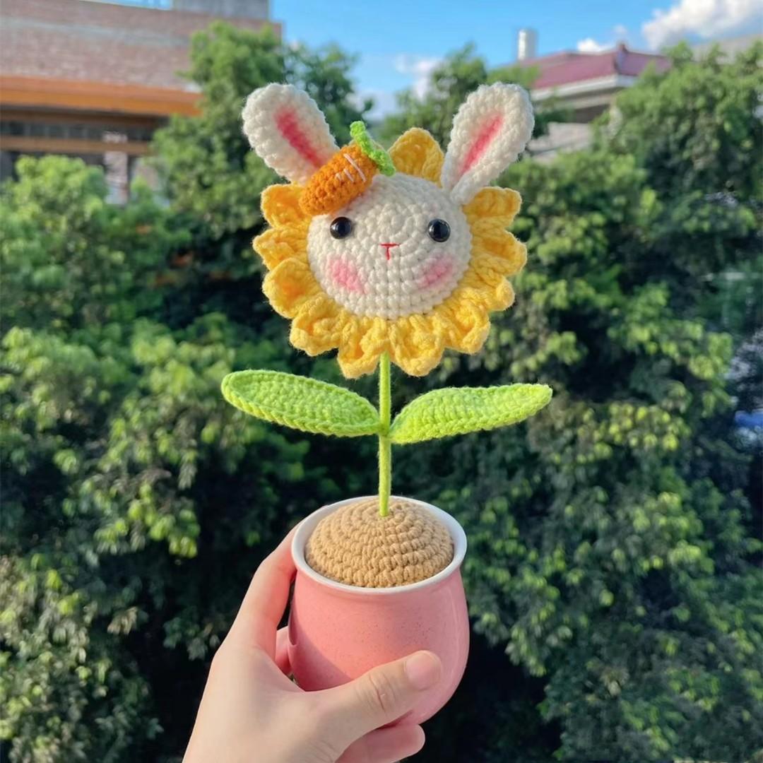 crochet sunflower / rabbit sunflower flower pot, Hobbies & Toys ...