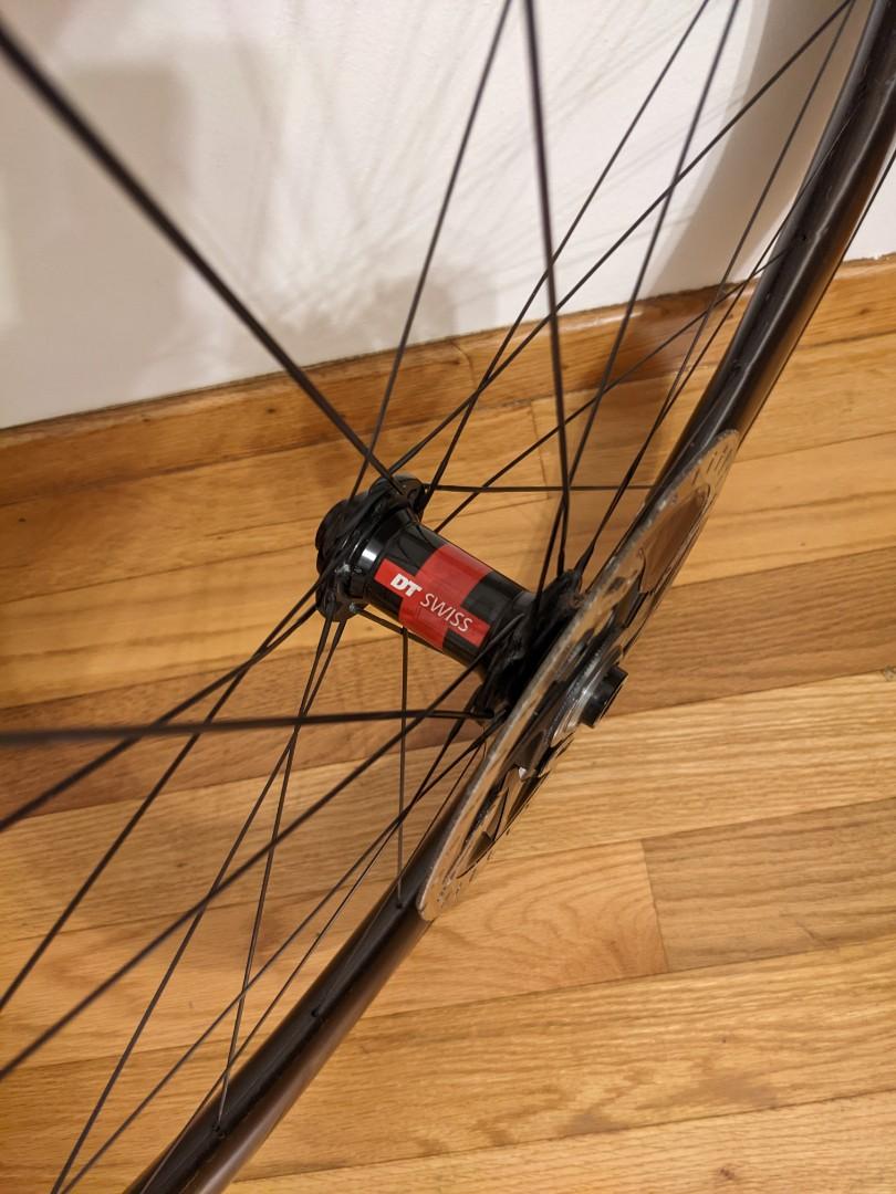 ENVE 5.6 SES DISC WHEELSET, Sports Equipment, Bicycles & Parts, Parts ...