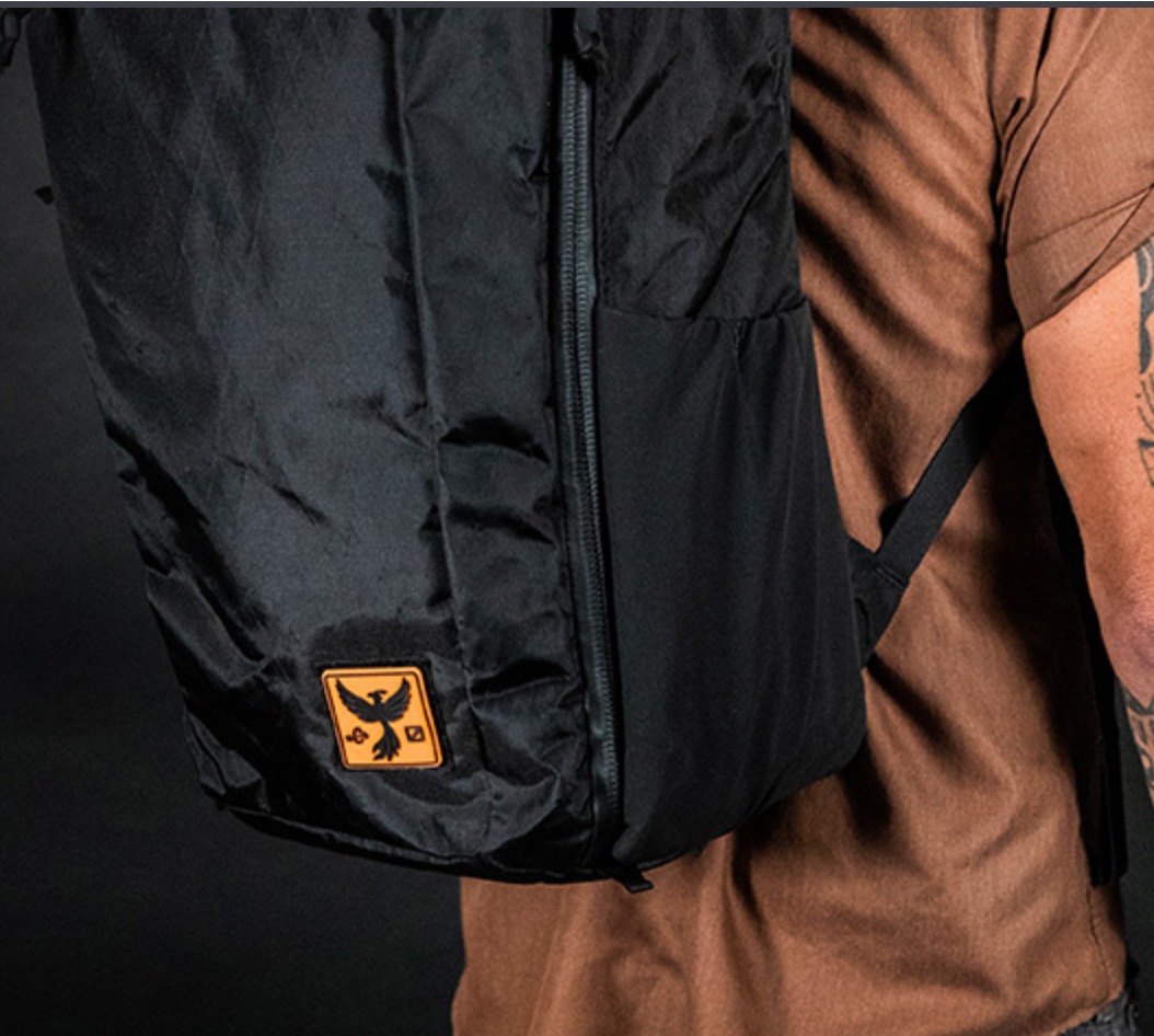 EVERGOODS x Carryology Phoenix 2 Backpack, Men's Fashion, Bags ...