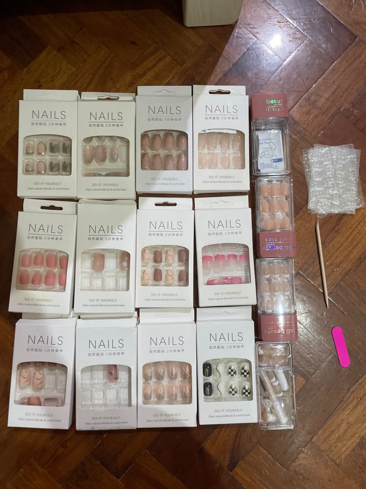 Fake Nails 150 take all, Beauty & Personal Care, Hands & Nails on Carousell