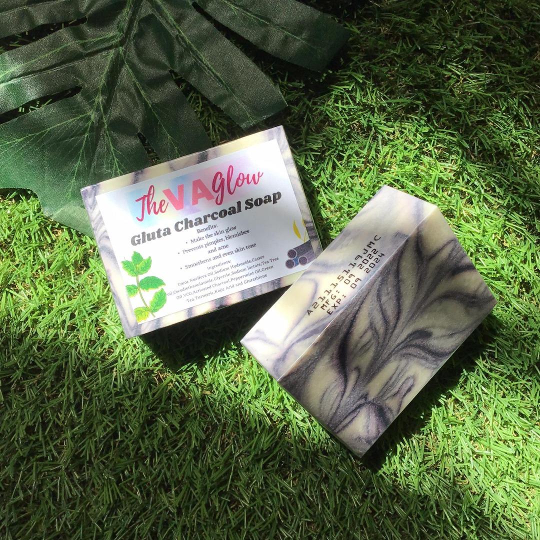Gluta Charcoal Soap - The VA Glow, Beauty & Personal Care, Bath & Body ...