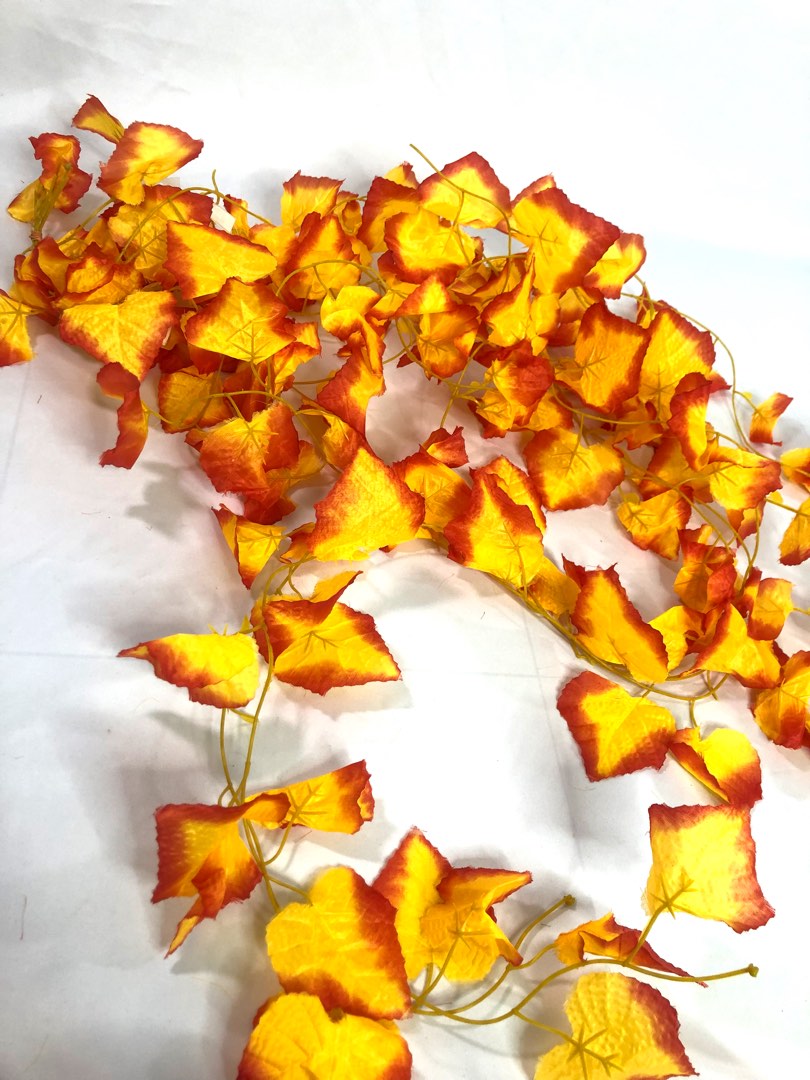 Halloween Autumn leaves plastic Garland, Furniture & Home Living, Home ...