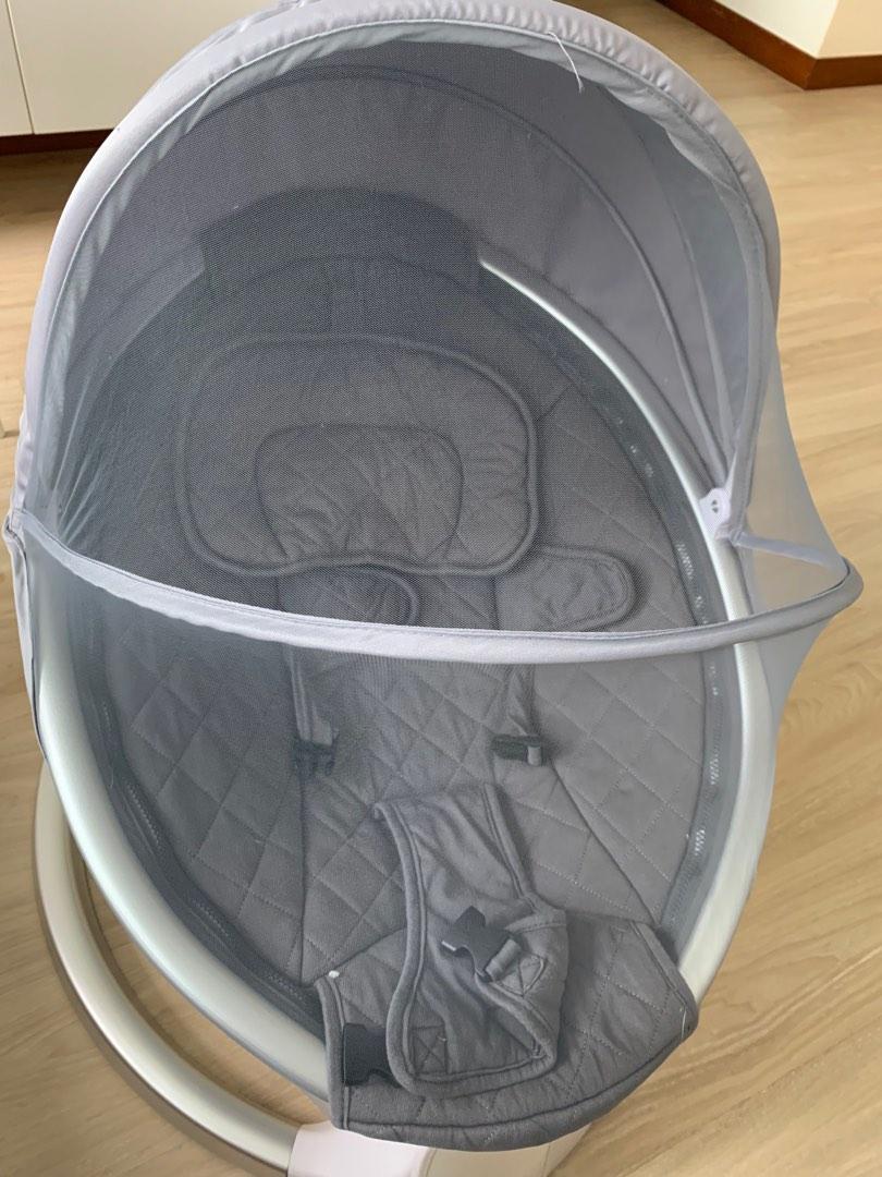 Hushbee Auto Rocking Cradle, Babies & Kids, Baby Nursery & Kids ...