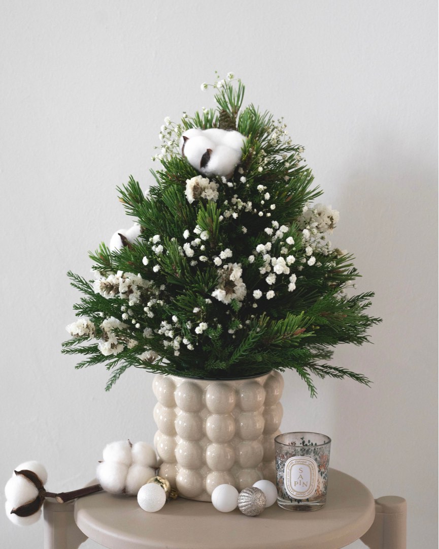 Mini White Christmas Tree , Hobbies & Toys, Stationery & Craft, Flowers ...