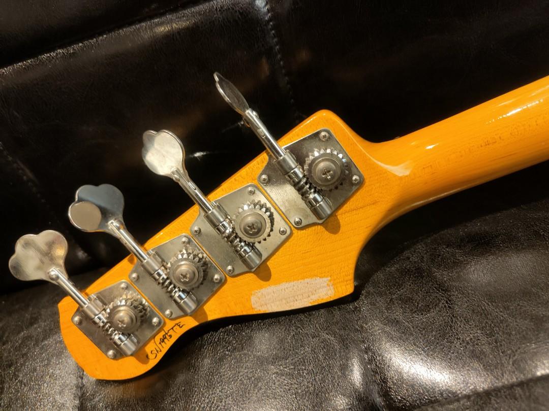 Moollon Classic P, Hobbies & Toys, Music & Media, Musical Instruments ...