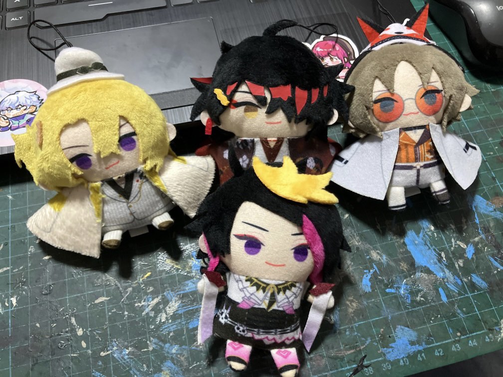 Nijisanji LUXIEM nijipuppet vox Luca, Hobbies & Toys, Memorabilia ...