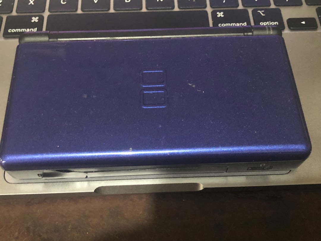 Nintendo DS Lite, Video Gaming, Video Game Consoles, Nintendo on Carousell