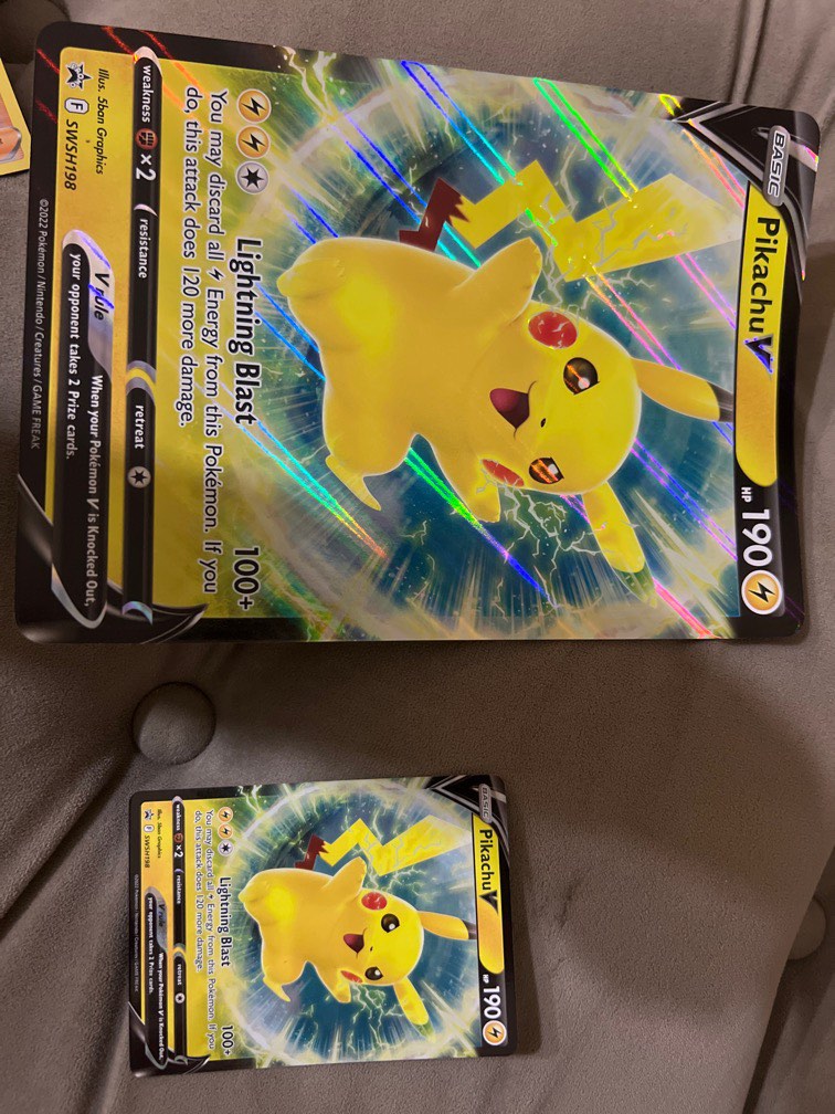 Pikachu v big and small, Hobbies & Toys, Toys & Games on Carousell