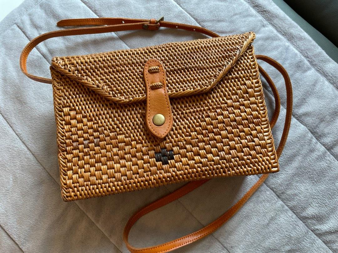 Rattan Crossbody Bag, Women's Fashion, Bags & Wallets, Cross-body Bags ...