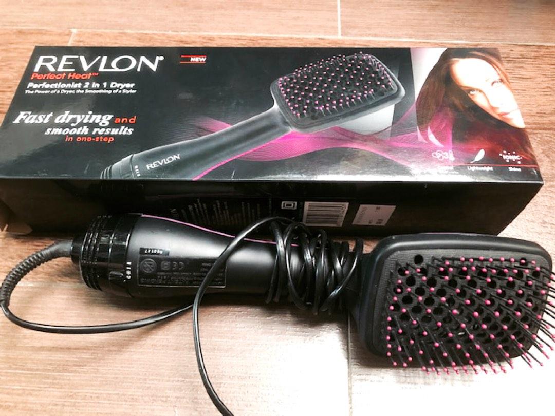 Revlon 2in1 hairdryer brush, Beauty & Personal Care, Hair on Carousell