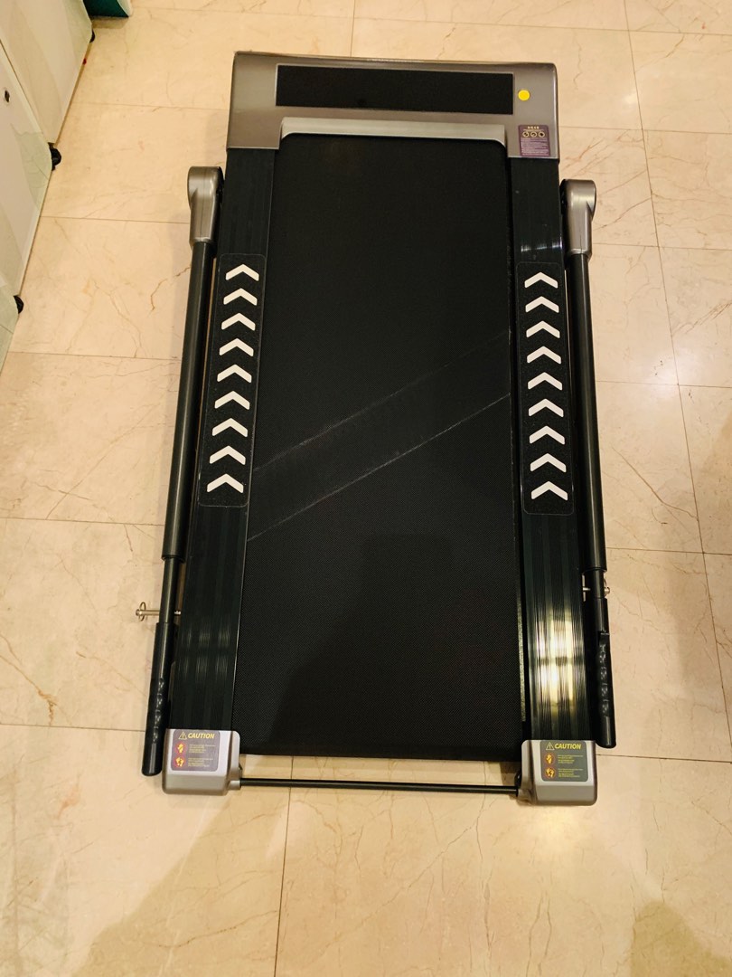 Rovera foldable electric pad( Price negotiable), Sports Equipment ...