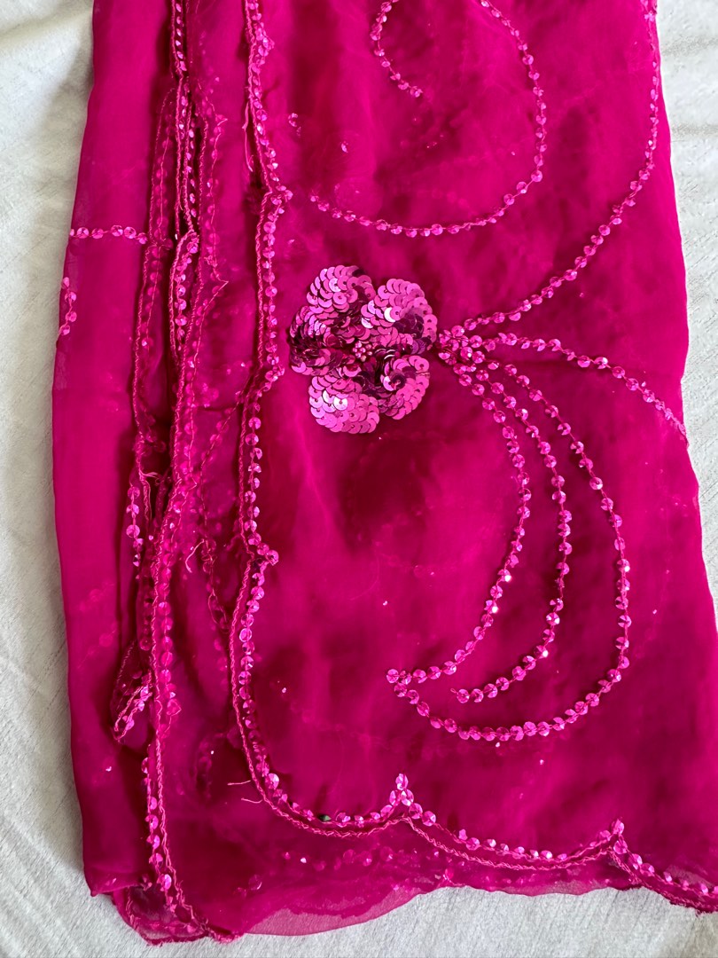 Selendang chiffon labucci 2 meter, Women's Fashion, Muslimah Fashion ...