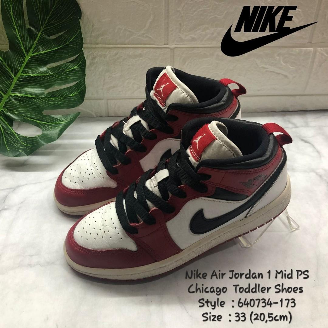 SEPATU ANAK nike Air jordan 1 mid ps Sneakers size 33, Bayi & Anak ...