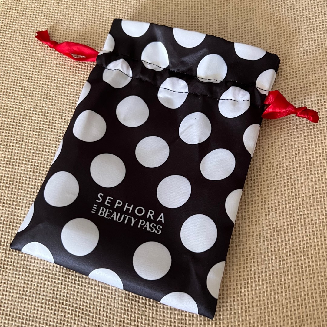 Sephora pouch, Women's Fashion, Bags & Wallets, Purses & Pouches on ...