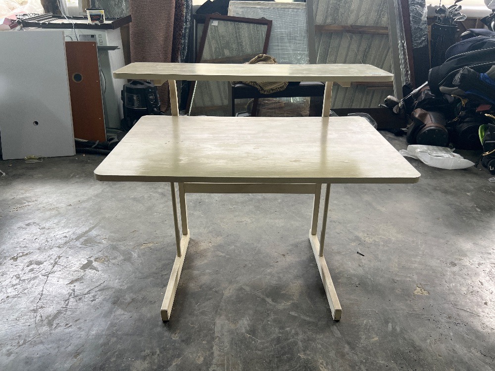 Simple Design 2 Tier Wooden Computer Table / Reka Bentuk Ringkas Meja ...