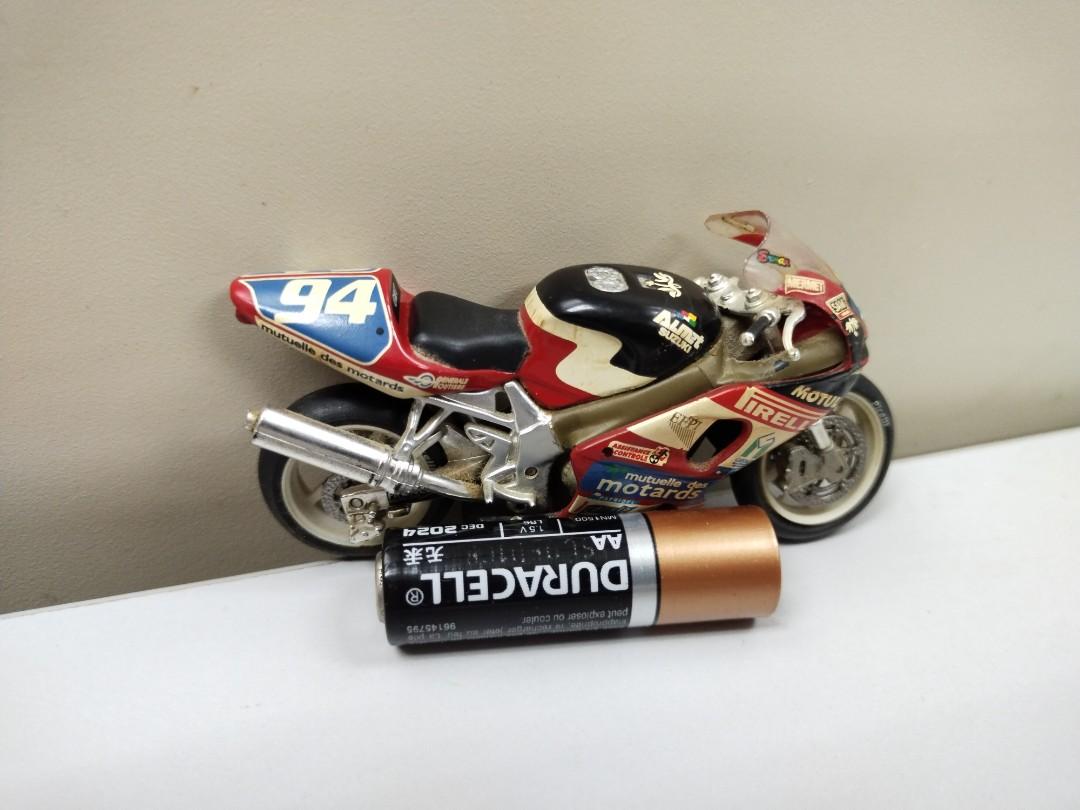 Suzuki Diecast Motorcycle, Hobbies & Toys, Toys & Games on Carousell