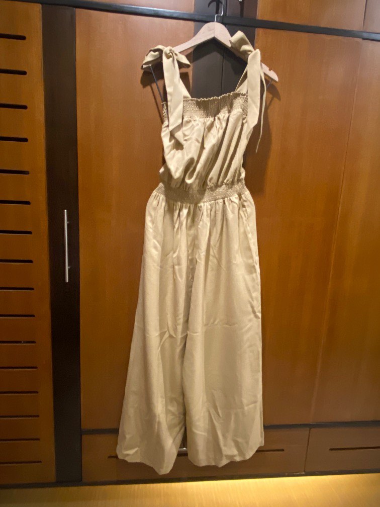 Tayo Studio Natalia Jumpsuit, Women's Fashion, Dresses & Sets ...