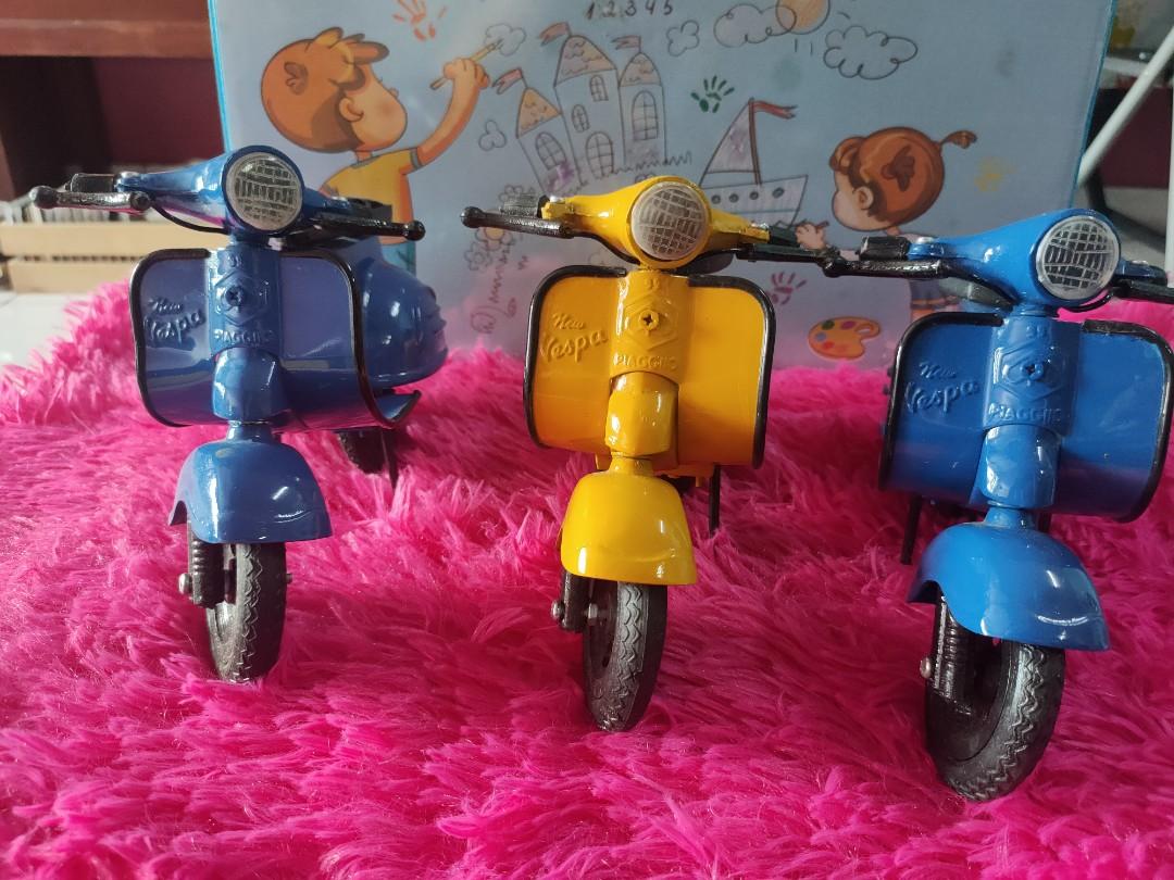 VESPA Miniature, Hobbies & Toys, Collectibles & Memorabilia, Vintage ...