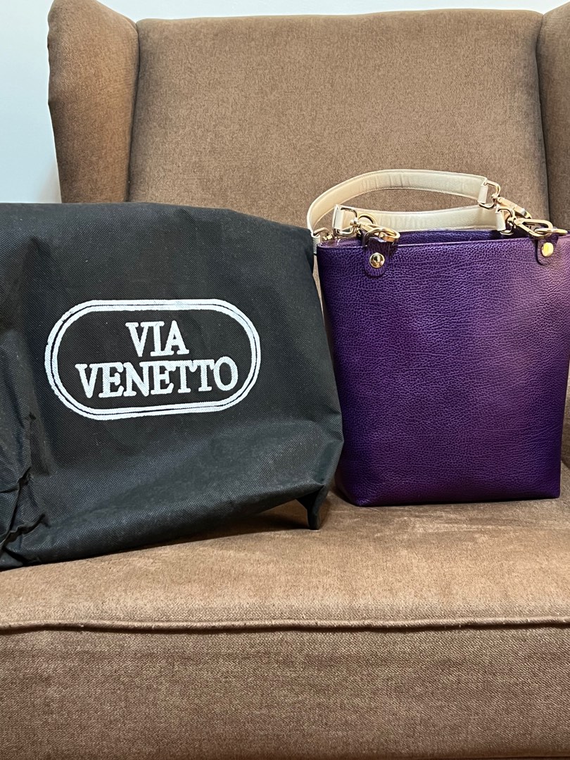 Via Venetto Leather Bag (original) on sale, Women's Fashion, Bags & Wallets, Shoulder Bags on ...