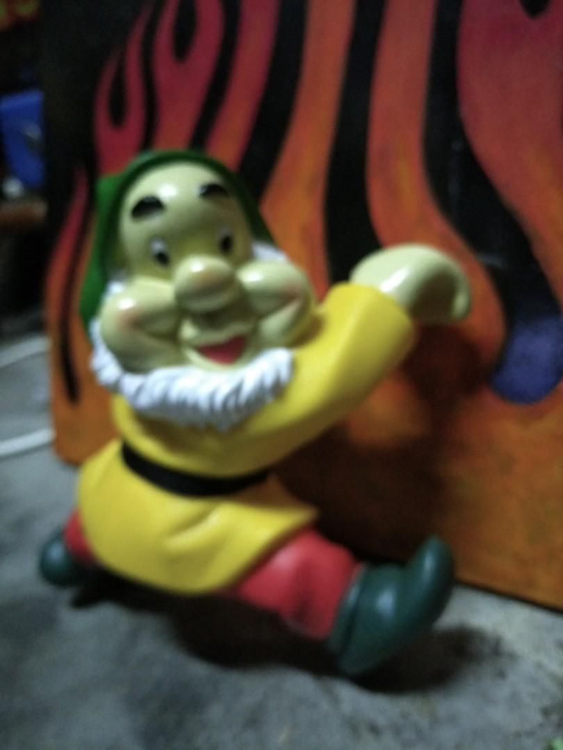 Vintage Dwarf Hanging Climbing Figure, Hobbies & Toys, Collectibles ...
