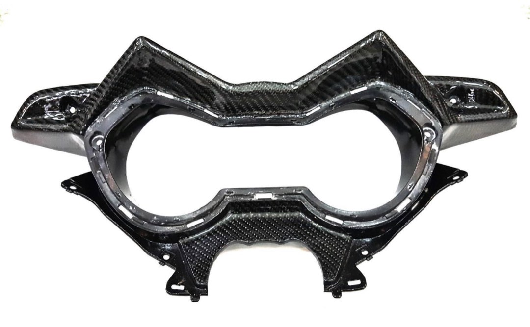 Xmax dashboard speedo meter ori carbon Kevlar, Motorcycles, Motorcycle ...