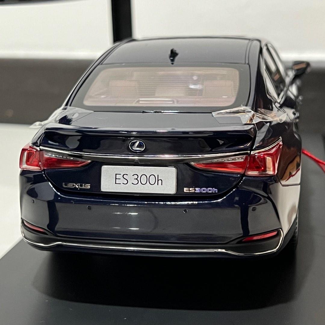 1:18 Lexus ES300H (Blue), Hobbies & Toys, Toys & Games on Carousell