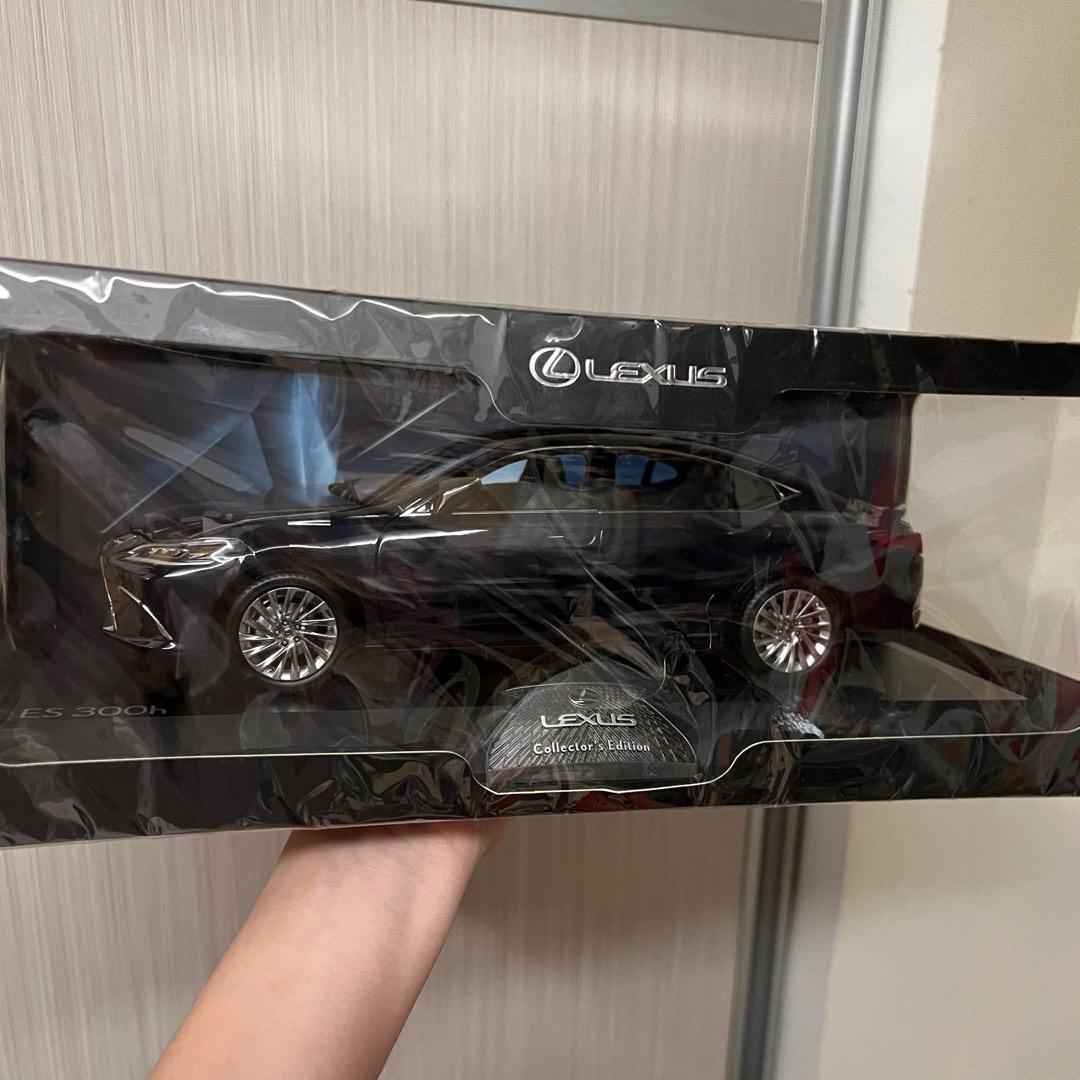 1:18 Lexus ES300H (Blue), Hobbies & Toys, Toys & Games on Carousell