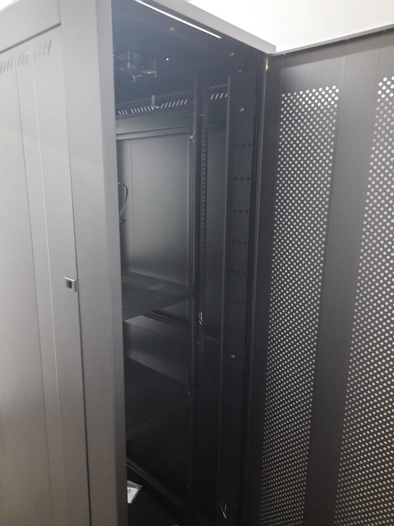 42U server rack, Computers & Tech, Office & Business Technology on Carousell