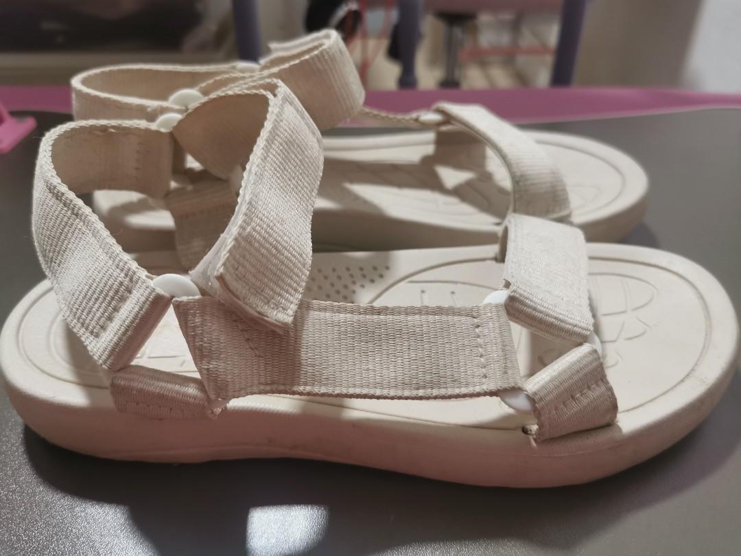 Anna Flat Sandals Beige By Sofab Womens Fashion Footwear Flats