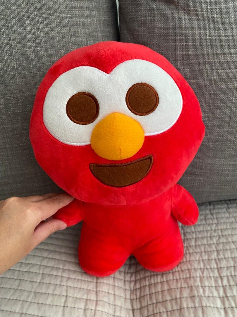 BNWT 28 cm tall Elmo plush Sesame Street soft toy plushie, Hobbies ...