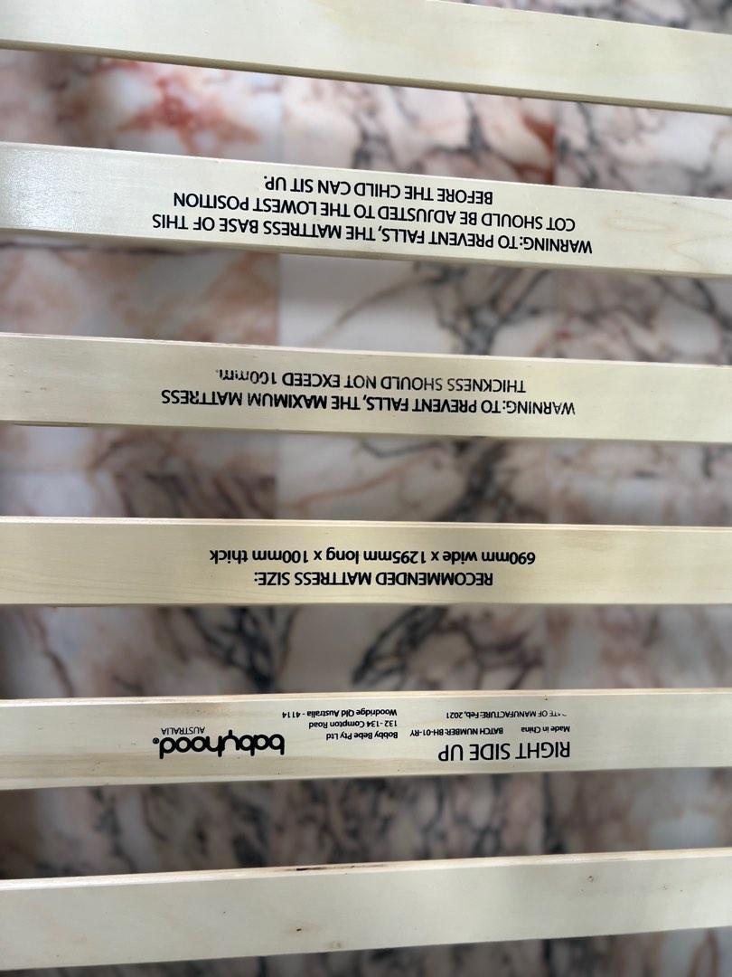 Babyhood Classic Curve Cot 4 in 1 - White, Babies & Kids, Baby Nursery ...