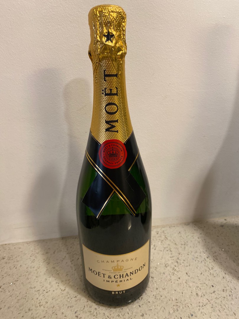 [Brand New] MOET & CHANDON - Brut Imperial NV Champagne 750ml, Food ...