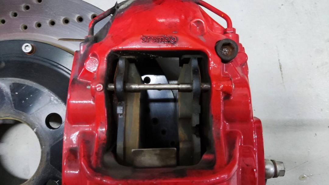 Brembo BBK GT6 for Audi A4 B9, Car Accessories, Accessories on Carousell