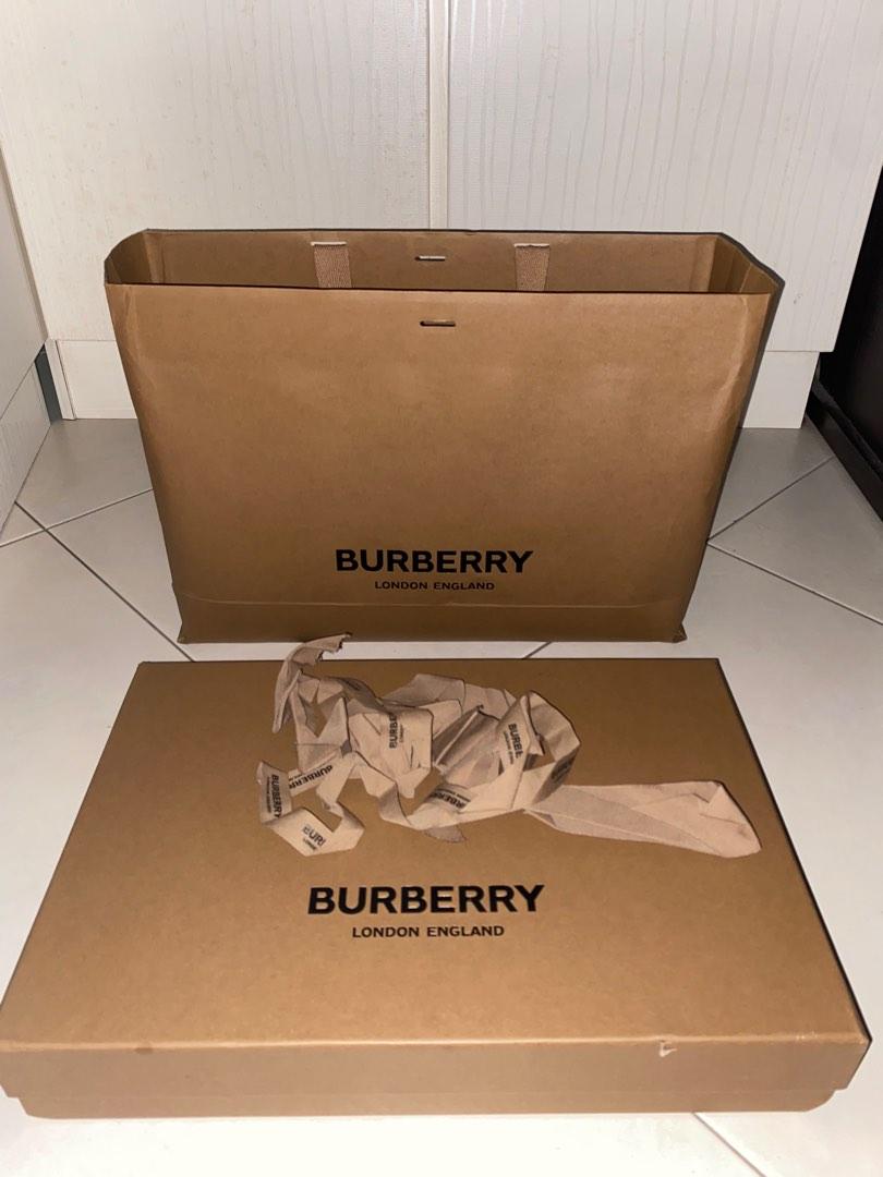 Burberry carrier box bag ribbon, Women's Fashion, Jewelry & Organisers ...
