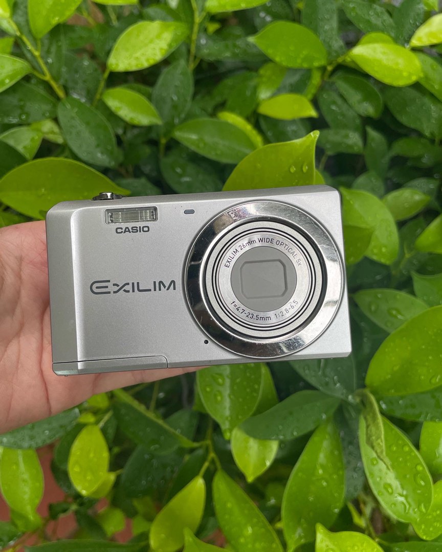 Casio Elixim EX-ZS5, Photography, Cameras on Carousell