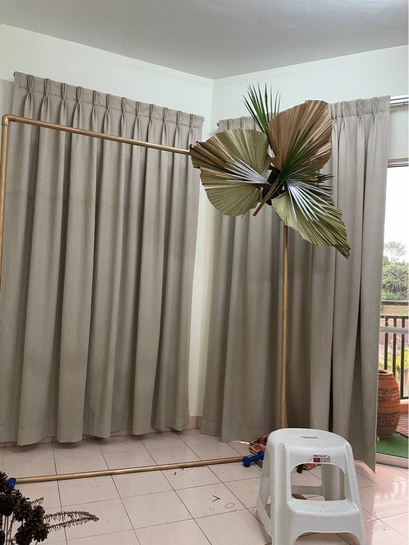 Daun kipas kering ( Palma), Furniture & Home Living, Home Decor, Other ...