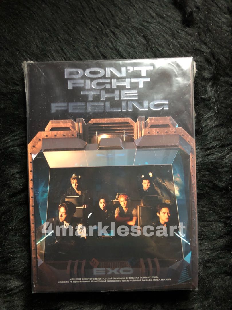 EXO UNSEALED DFTF ALBUM PHOTOBOOK VERSION 2, Hobbies & Toys ...