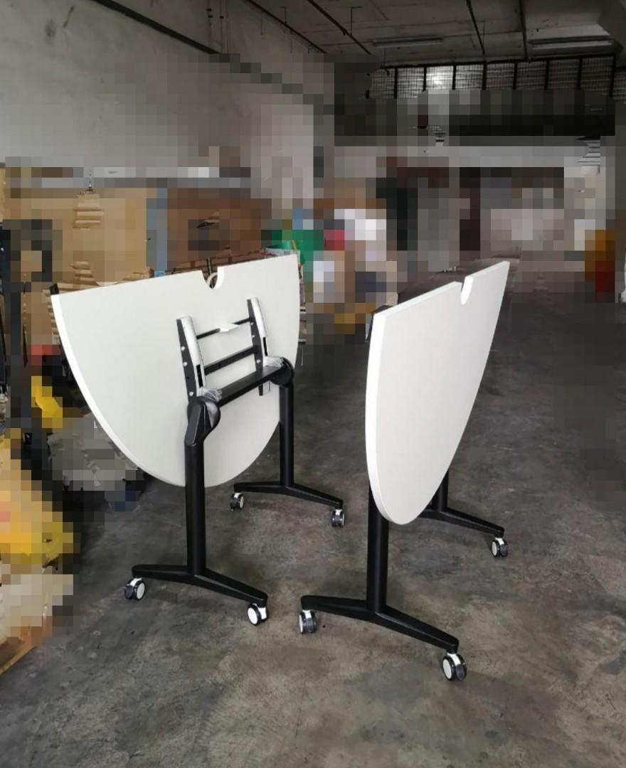 Foldable Table, White Ceramic surface round Table with wheels. Mobile ...