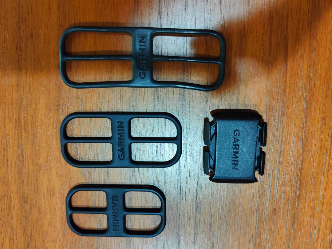 Garmin cadence sensor 2, Sports Equipment, Bicycles & Parts, Parts ...