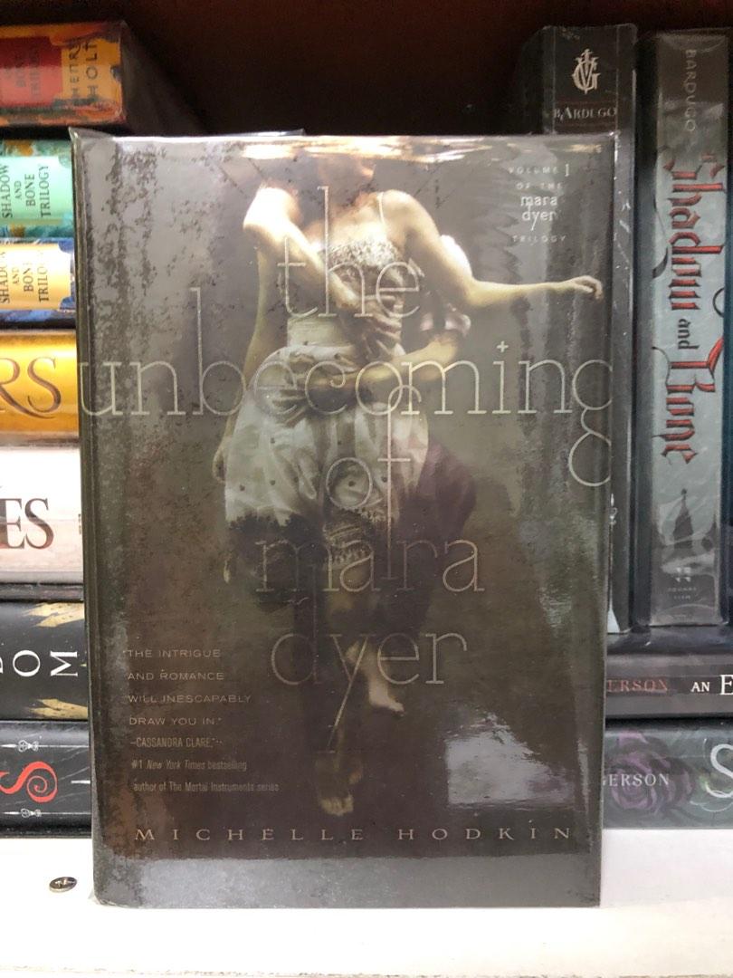 [HB] The Unbecoming of Mara Dyer by Michelle Hodkin, Hobbies & Toys ...