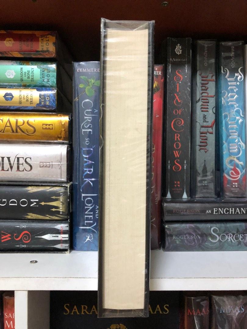 [HB] The Unbecoming of Mara Dyer by Michelle Hodkin, Hobbies & Toys ...